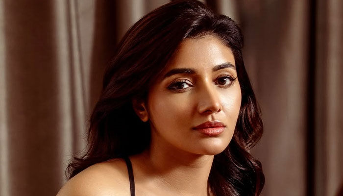 Mirna Menon