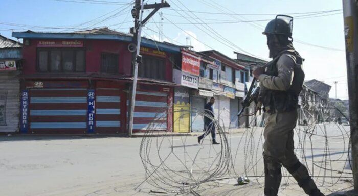 Pak army: సరిహద్దుల్లో ఉద్రిక్తతలు.. నలుగురు చొరబాటుదారులు హతం | Pak ...