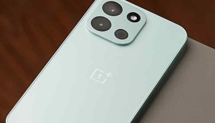 One Plus : 9000mAh బ్యాట‌రీతో వ‌న‌ప్ల‌స్ ఫోన్‌..ధ‌ర‌, ఫీచ‌ర్స్ ఇవే